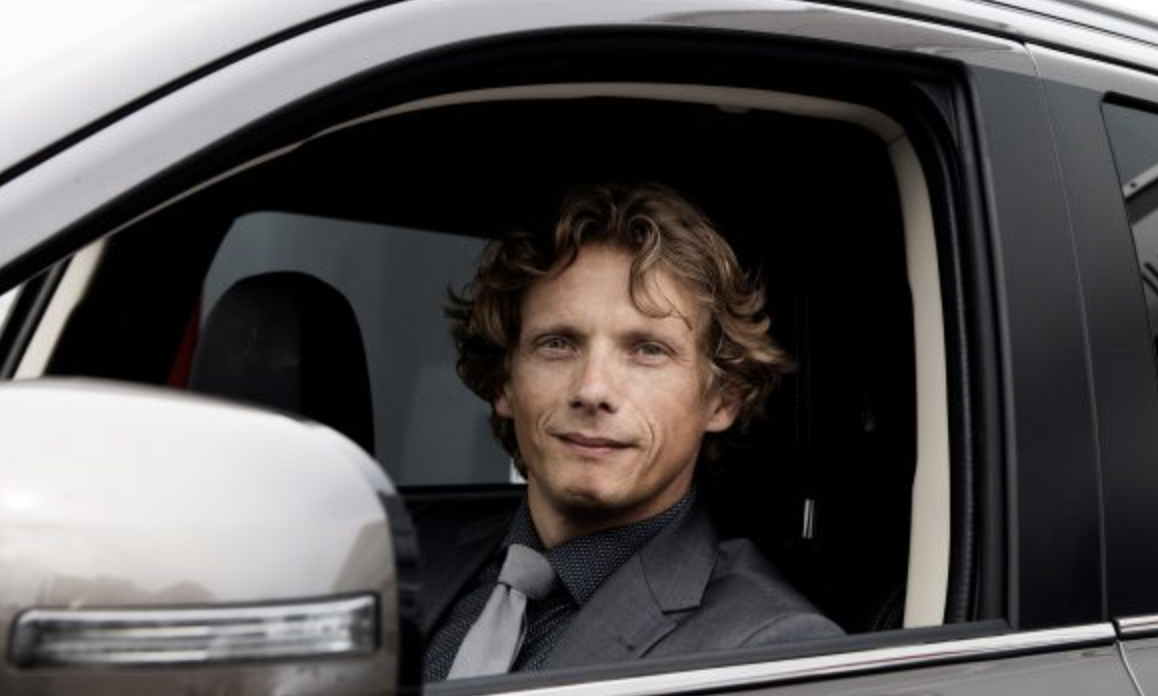 Fonk - Mensen: Roland van Banning Managing Director Mitsubishi Motor ... Fonk - Mensen: Roland van Banning Managing Director Mitsubishi Motor ...
